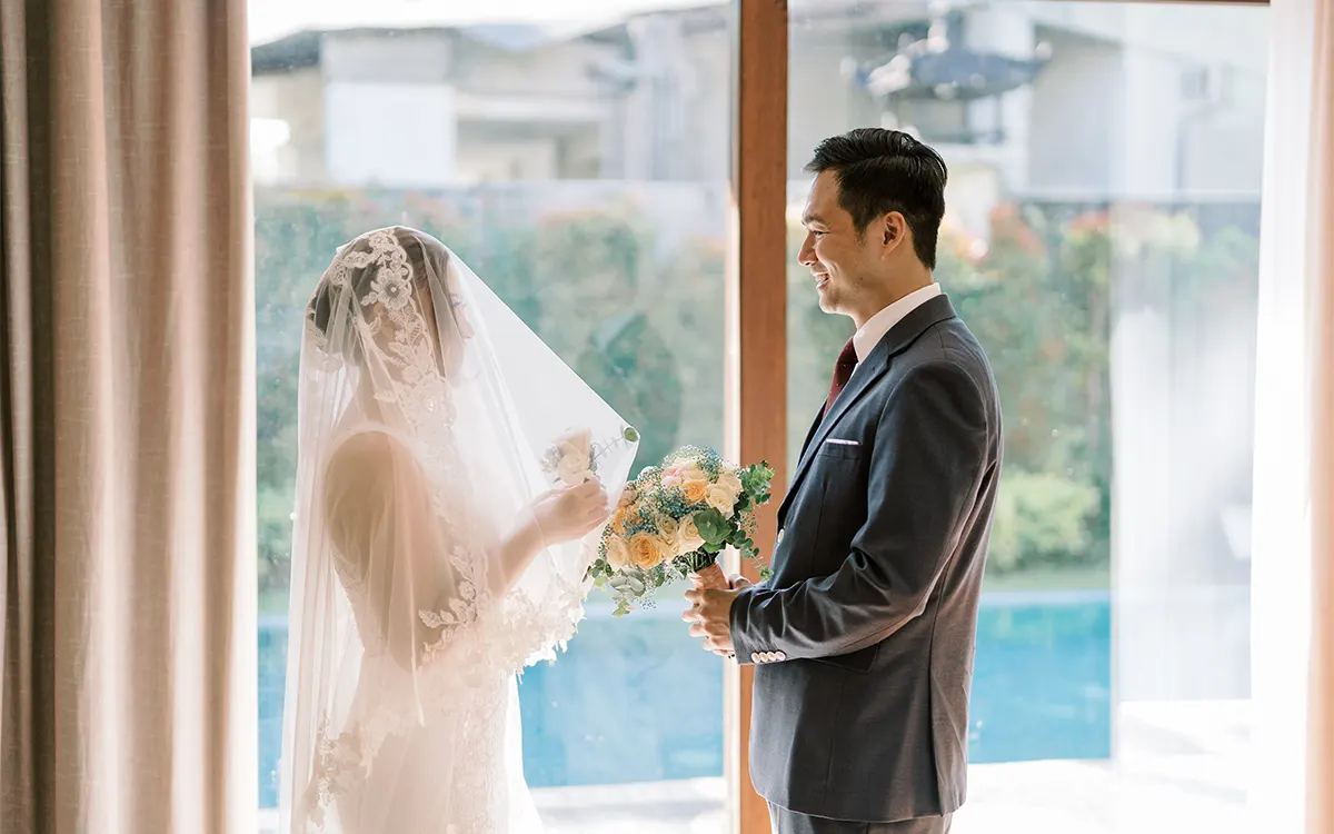 Love story Angie and Jay: FX Kuta